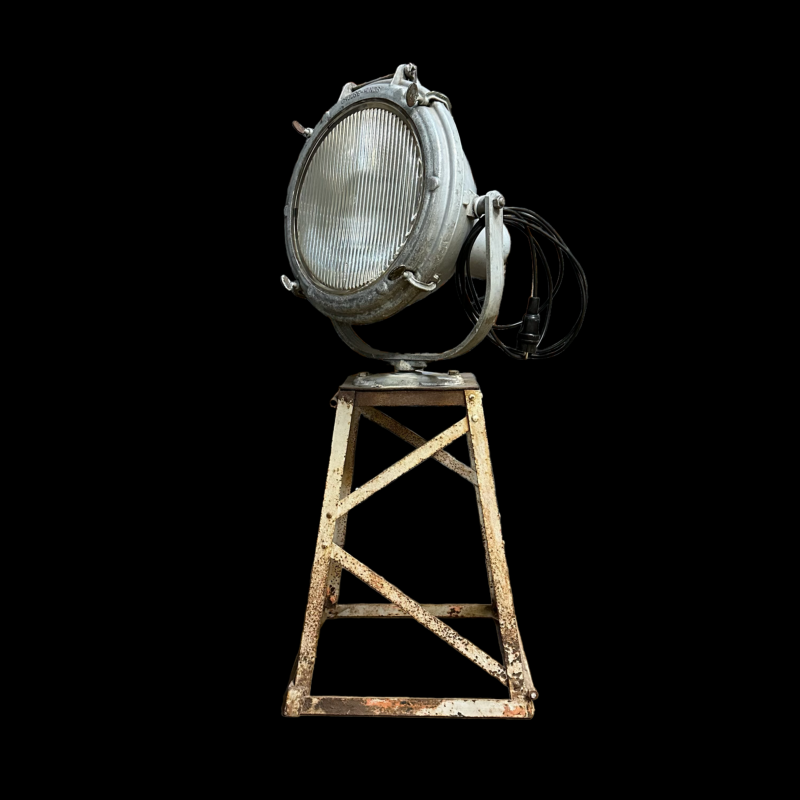 Crouse-hinds lamp - Bull's Eye